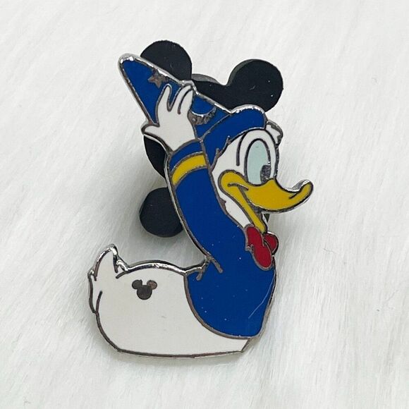 Disney | Jewelry | 525 Disney Sorcerer Donald Duck Pin | Poshmark